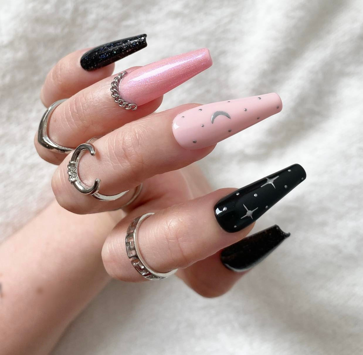 Luxury Press-On Nails : Salon-Quality Pressons - Illuminate by Liana